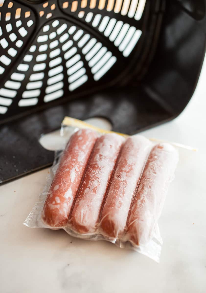 10 Minute Air Fryer Frozen Hot Dogs